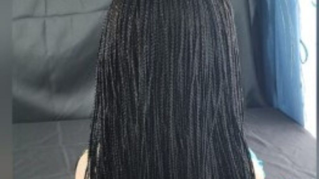 Green Ombre Braids: Elevate Your Style With Striking Color Gradients ...